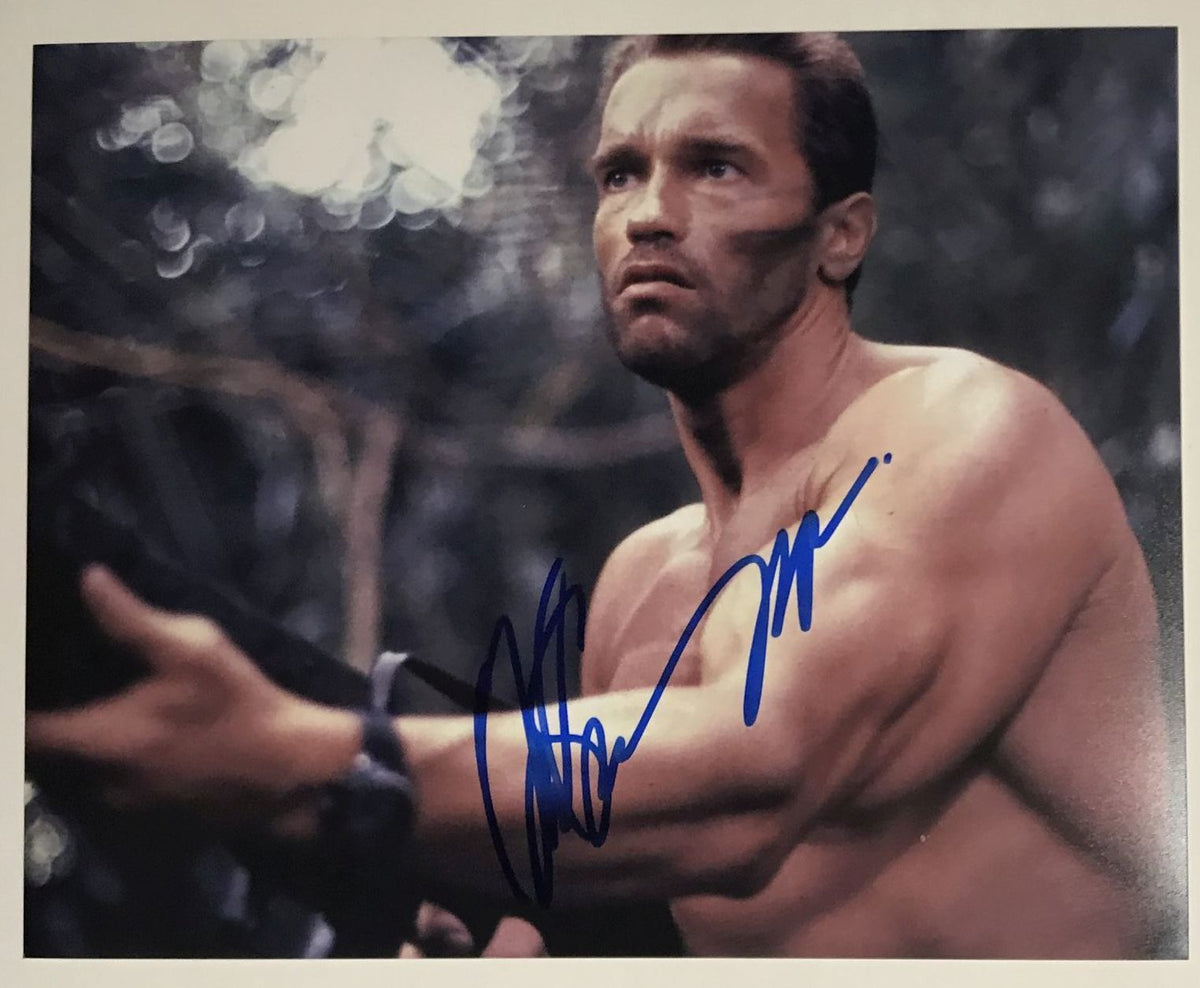Arnold Schwarzenegger Signed Autographed "Predator" Glossy 8x10 Photo ...